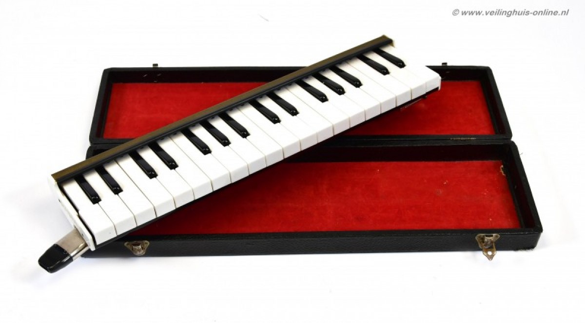 Veilinghuis-Online - kavel-details Vintage blaasinstrument