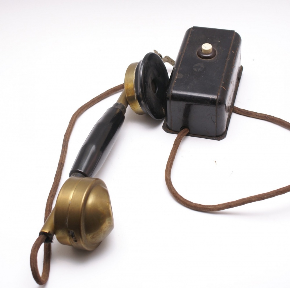 Veilinghuis-Online - kavel-details Antieke wand telefoonhoorn